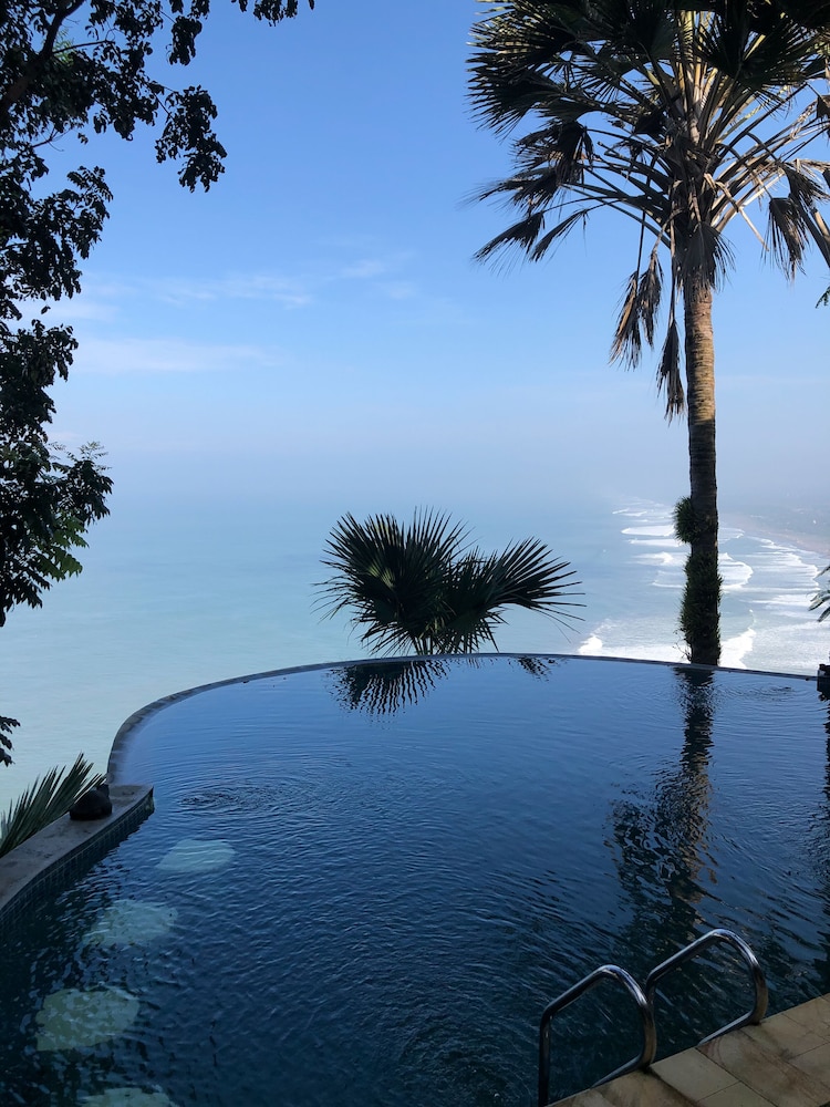 Edge Resort Yogyakarta - Kretek