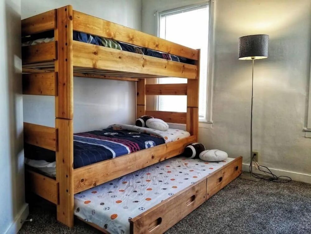 3-bedroom Vacation Home Just A Short Walk To Lake Michigan - Wisconsin