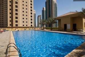 Piscina exterior