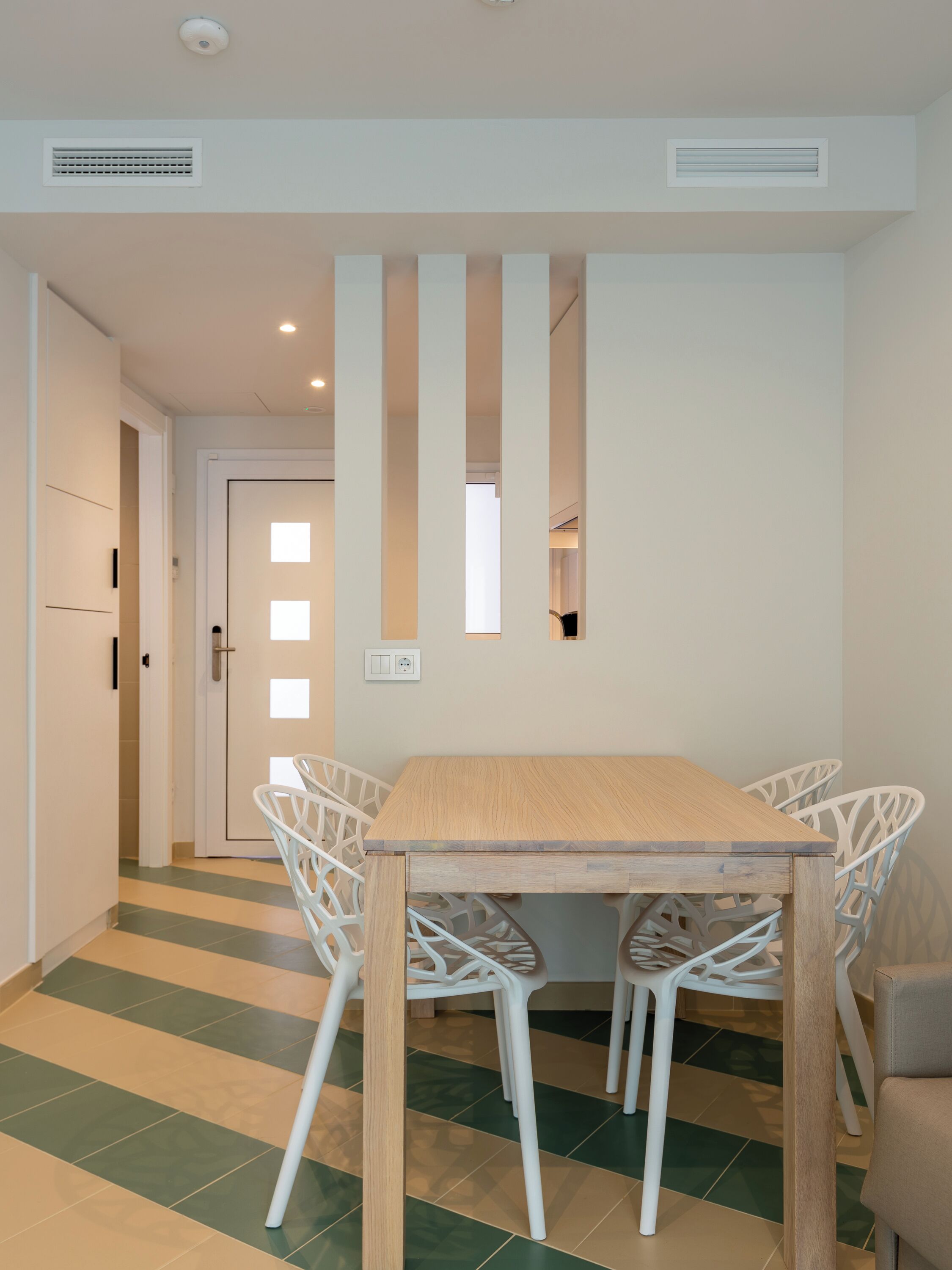 Televisor de 42 polegadas com canais via satélite 