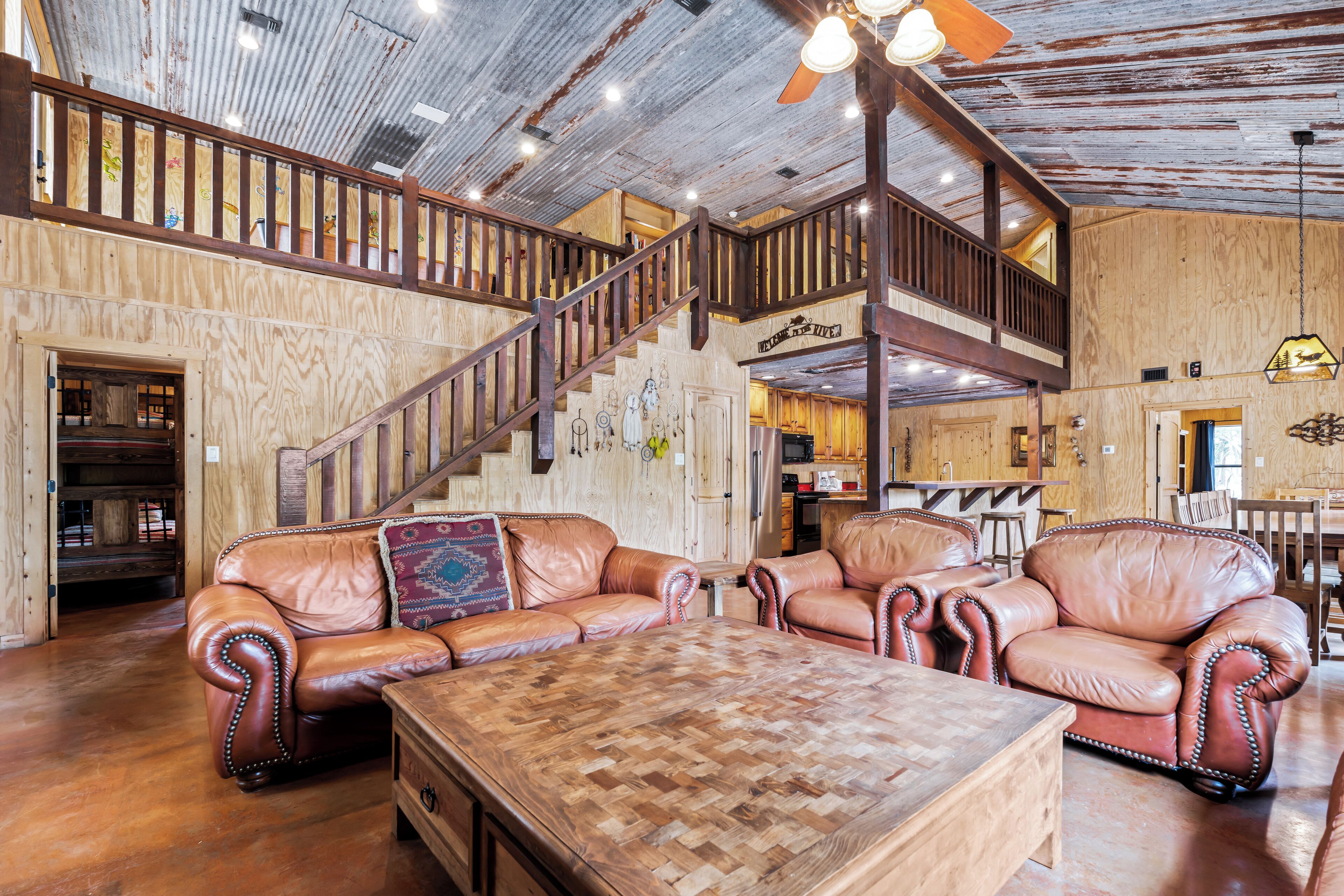 Walk To The Frio River-access Included + Private Swimming Pool, Basketball & Huge Outdoor Space - Concan, TX