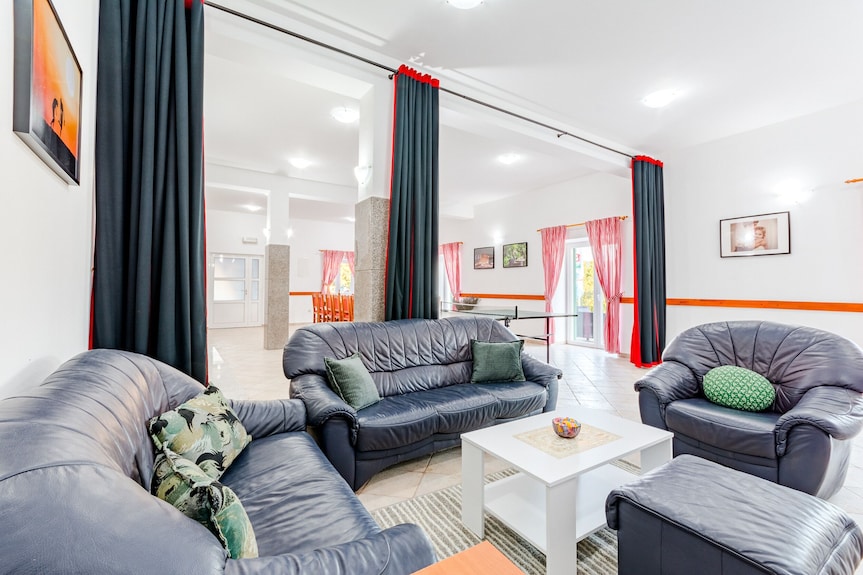 Flying Stars - Luxury Stone Villa, Family-friendly, Near Split And Trogir - Croatia