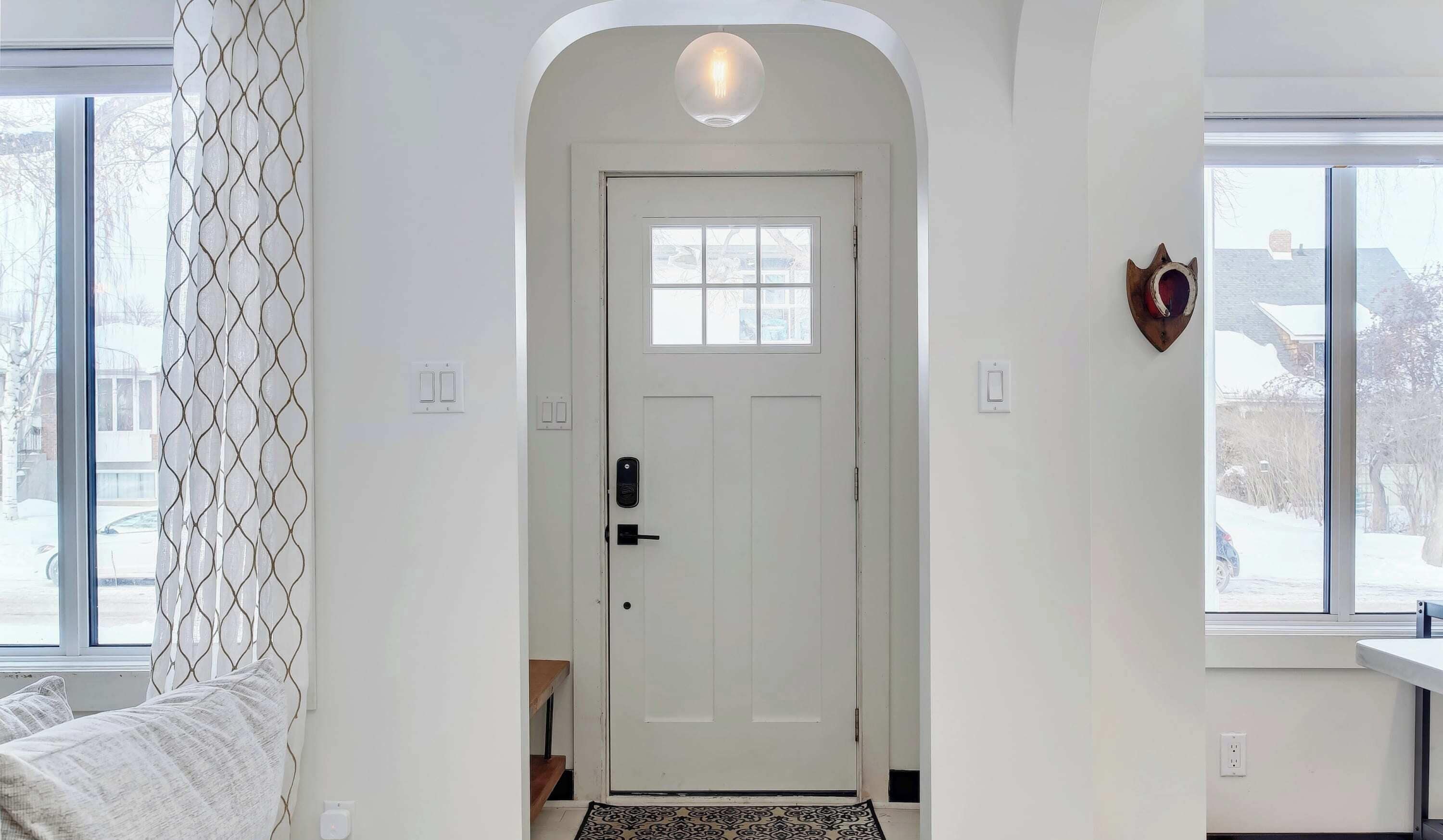 Strathcona. Sleeps 6. Steps From Whyte Ave. - Alberta