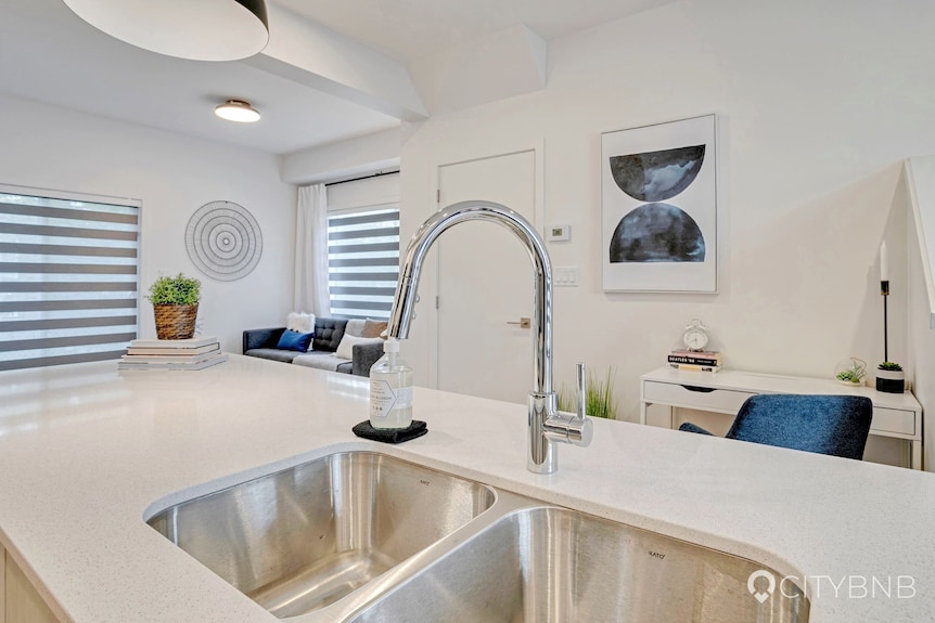 Glenwood. Sleeps 6. 8 Mins To Wem. - Alberta