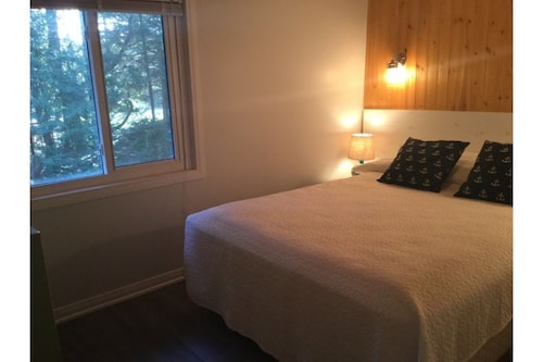 Beach Break Cottage - Sauble Beach