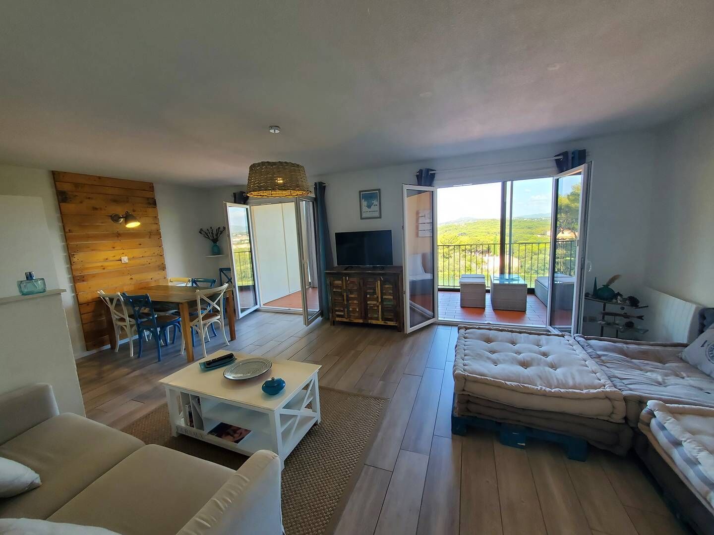 Spacieux Appartement à Saint-mandrier  Vue Mer, Piscines, Tennis Et Plage à 900 M - Saint-Mandrier-sur-Mer