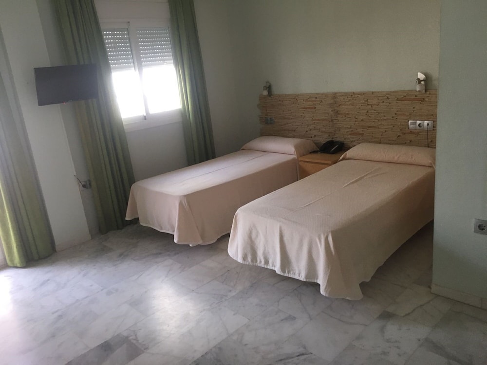Acogedor Estudio Con Patio A Dos Minutos De La Playa De Regla - Chipiona