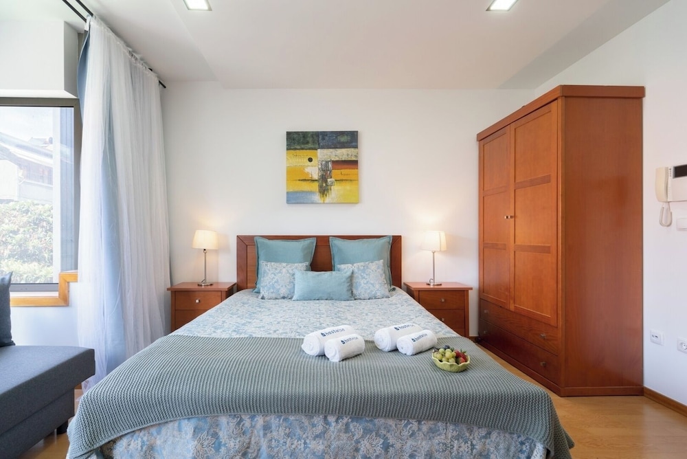 Lovely Quiet Flats W/ Terrace - Matosinhos
