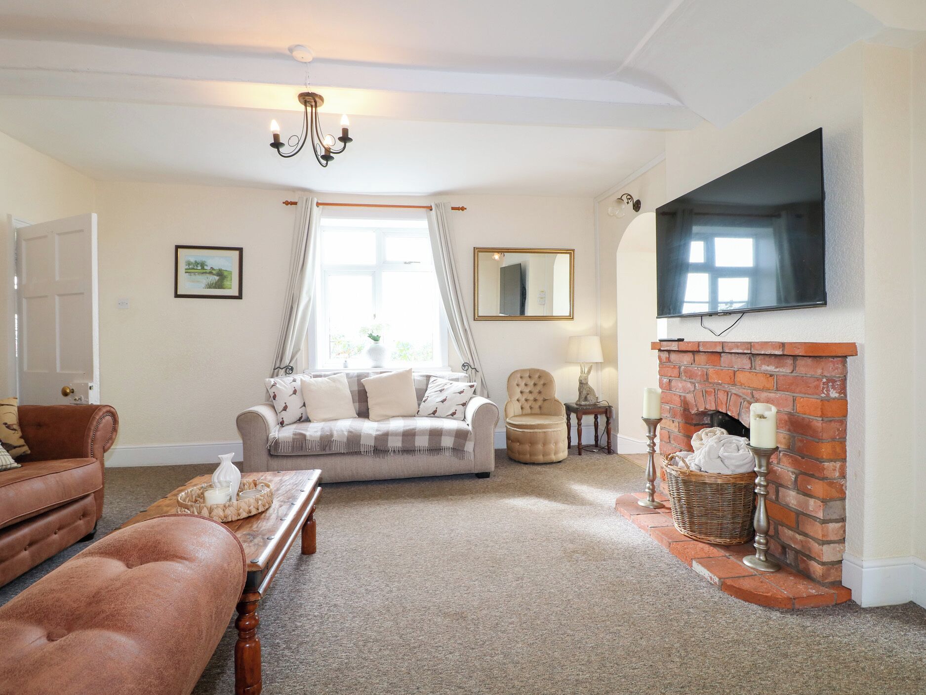 Far Coley Farm And Kilnhurst Log Cabin, Pet Friendly In Great Haywood - Stafford (UK)