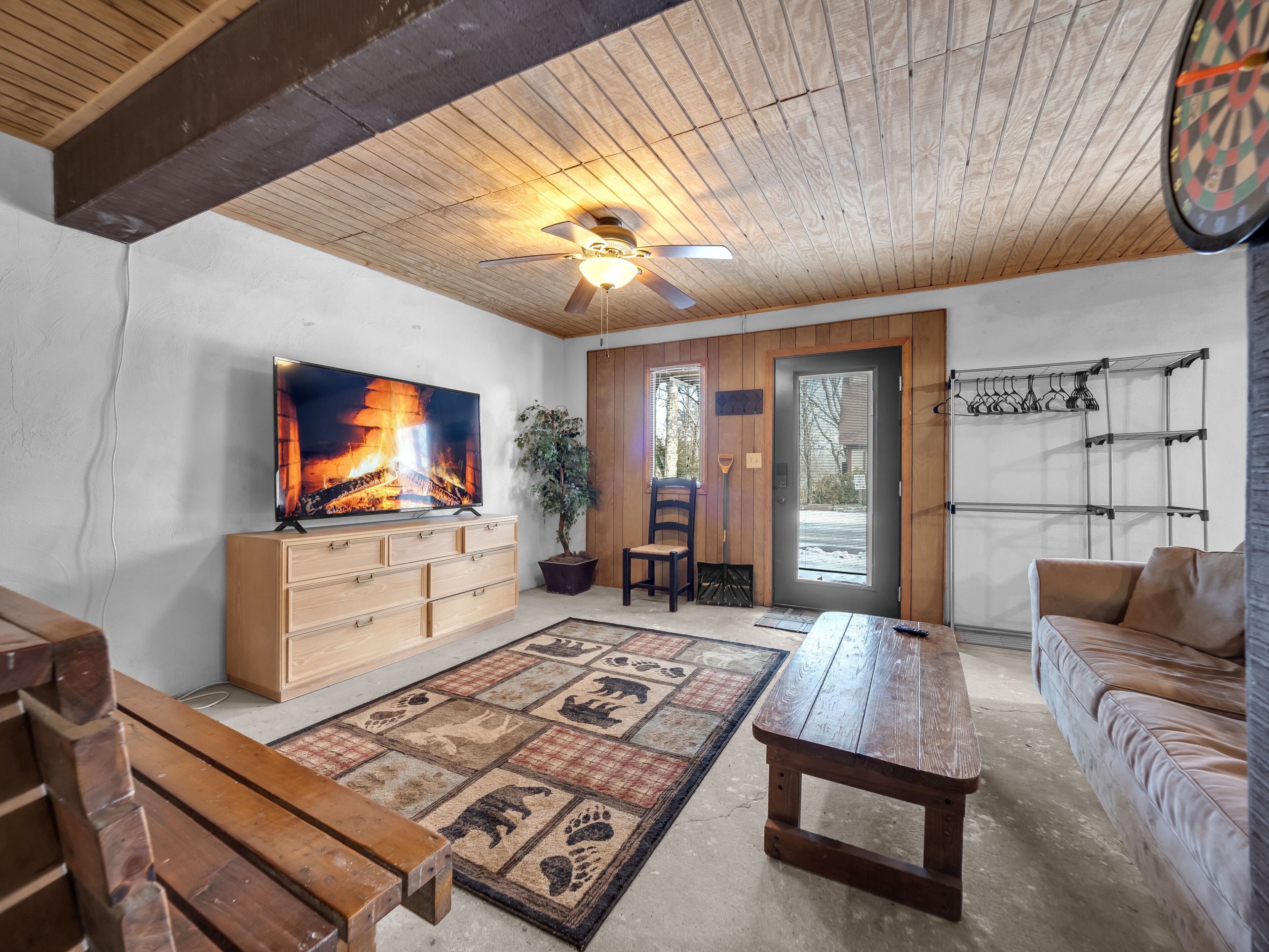 4 Story Condo - 100 Yard Walk To Slopes On Sugar Mountain - Linville, NC