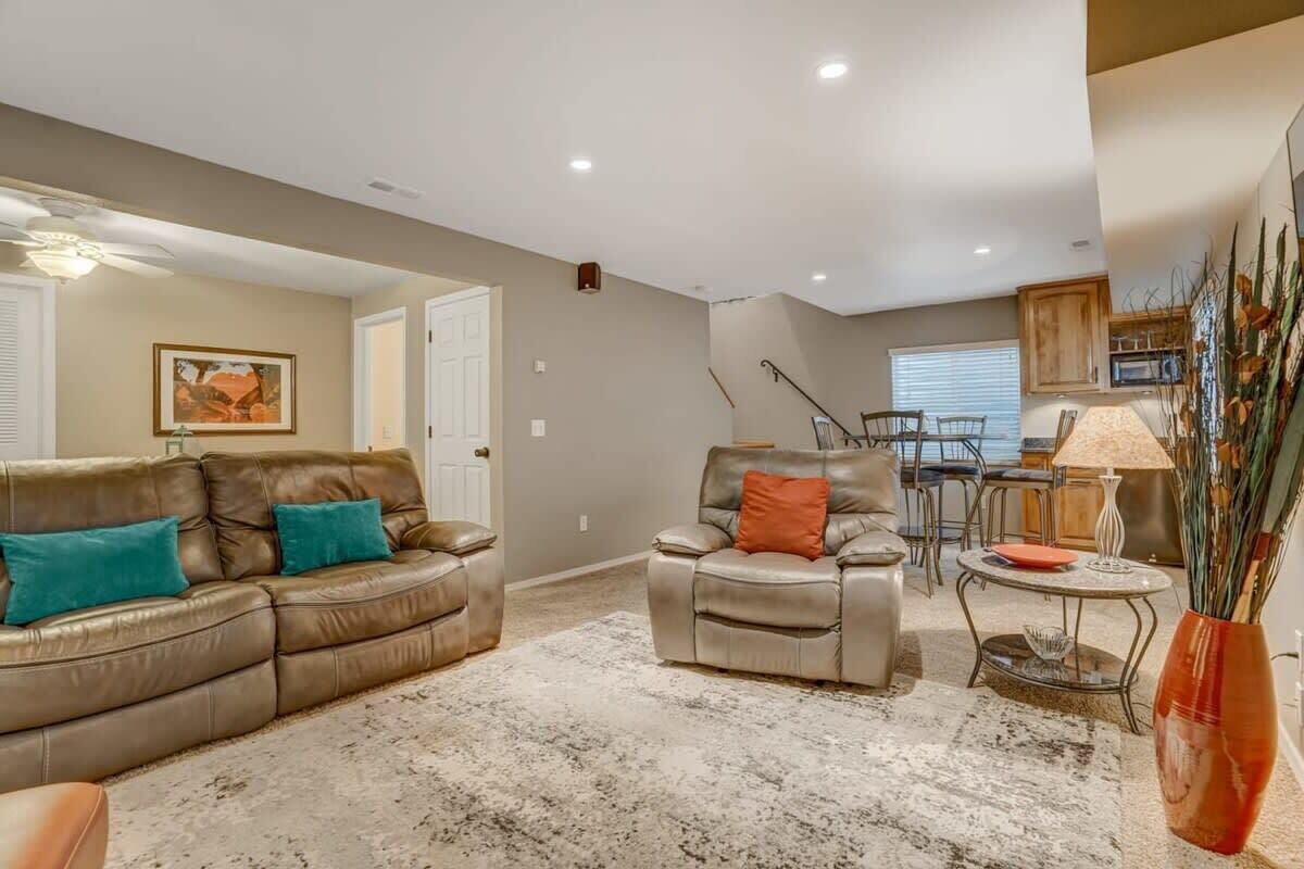 Mountainside View Firepit & Hot Tub Near Broadmoor - Colorado Springs