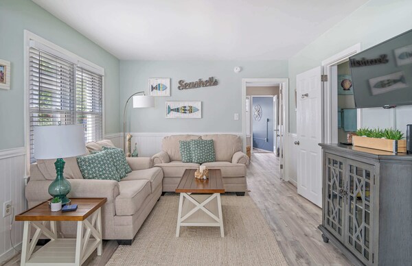 Coastal Condo Close To Beach & Entertainment - Deauville Beach, DE