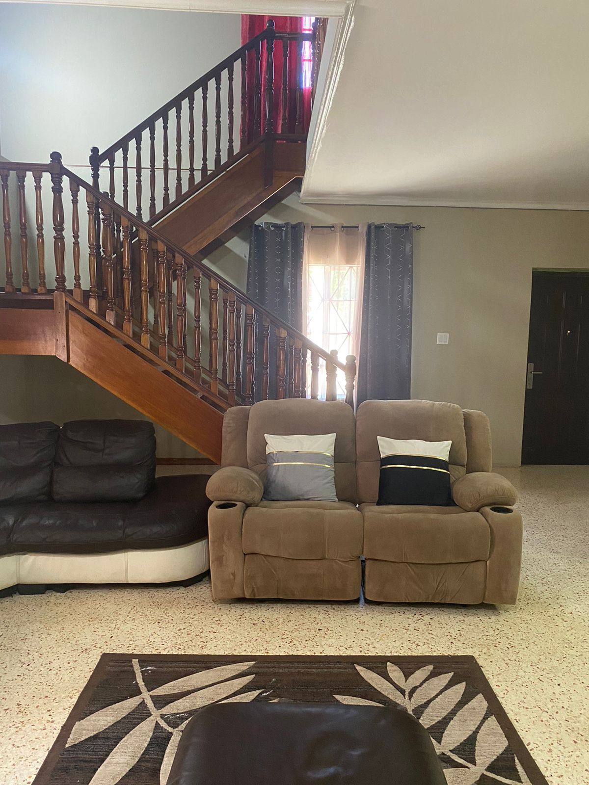 Stunning 3-bedroom House In Ocho Rios Upton - オーチョ・リオス