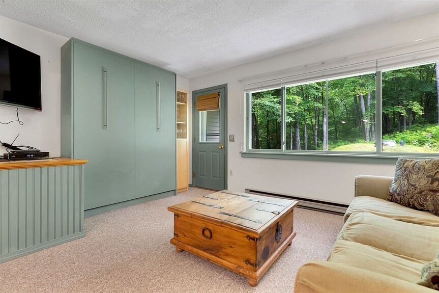 Sunrise A-106 | 1 Bed, 1 Bath - Maine