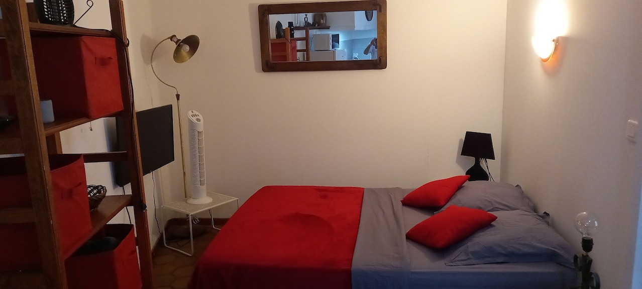 Studio Meublé En Pleine Campagne - Le Boulou