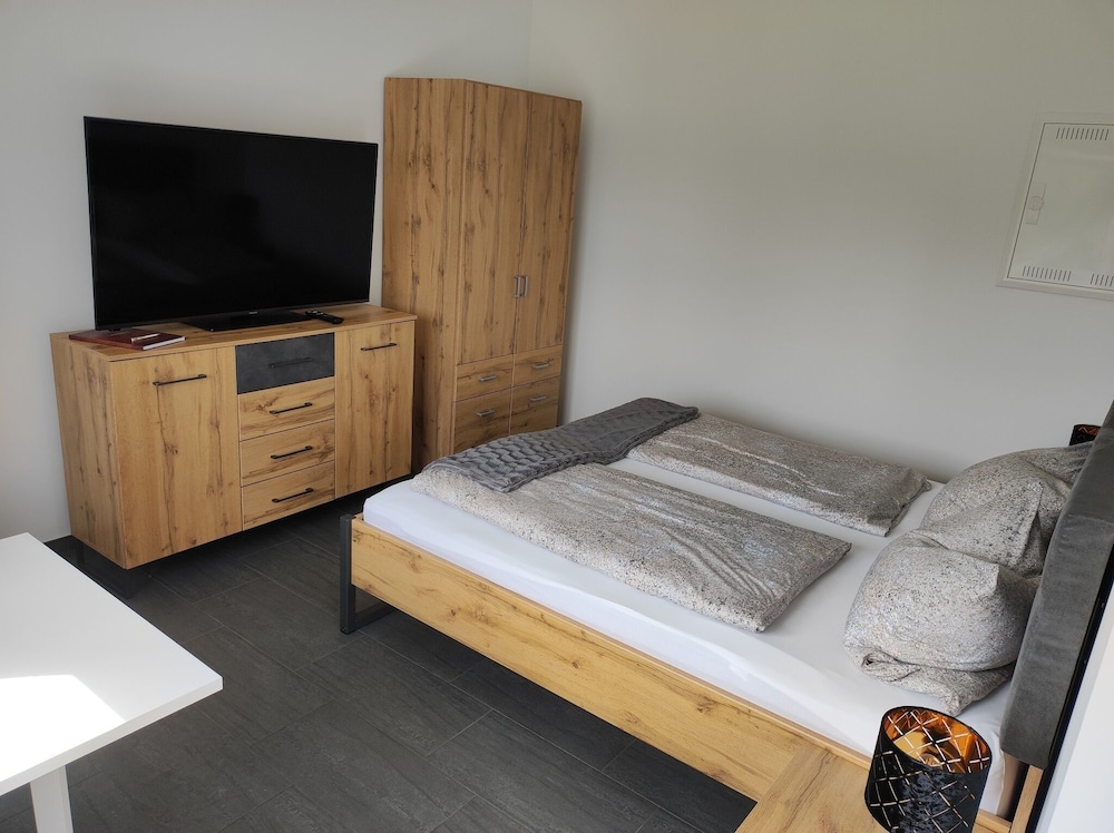 Ferienwohnung 25qm, Mit Balkon Und Separaten Schlafzimmer - Bad Feilnbach