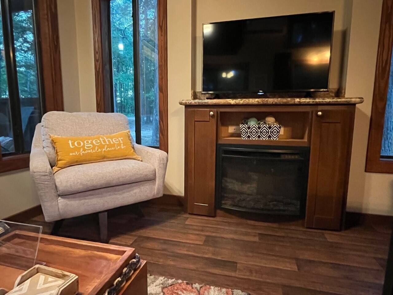 Snuggle Up-swimming Pool & Clubhouse - Tiny House - Oklahoma