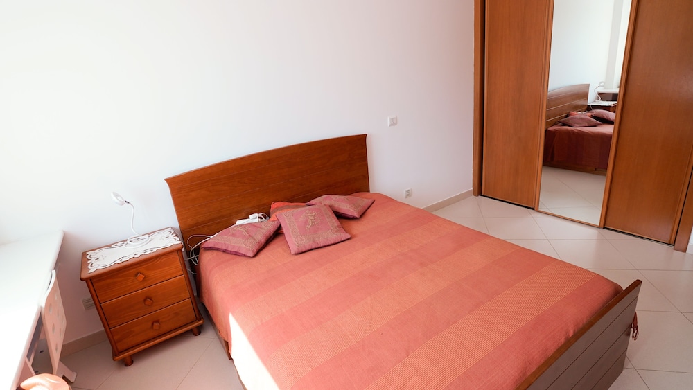 T3, Vacations Near The Beach In A Private Mood - Sesimbra