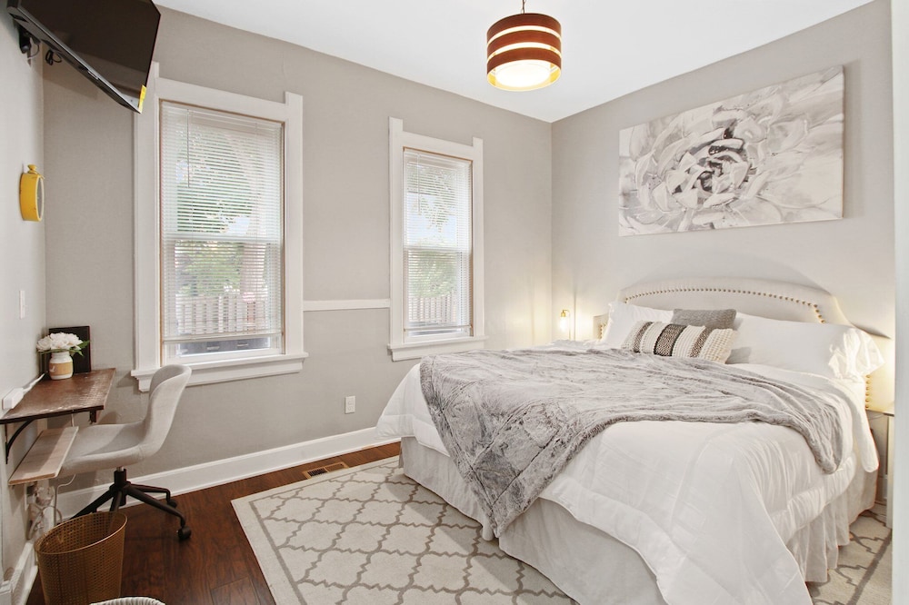 Chic 2br & Pkng Mins To Downtown, Fiserv, Brewers Rave, St. Lukes, & Froedtert - ミルウォーキー, WI