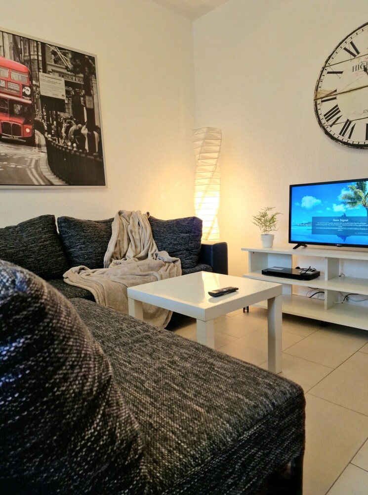 Apartment With 56sqm² Near The Main Train Station, University Hospital And Trade Fair Essen - Bottrop