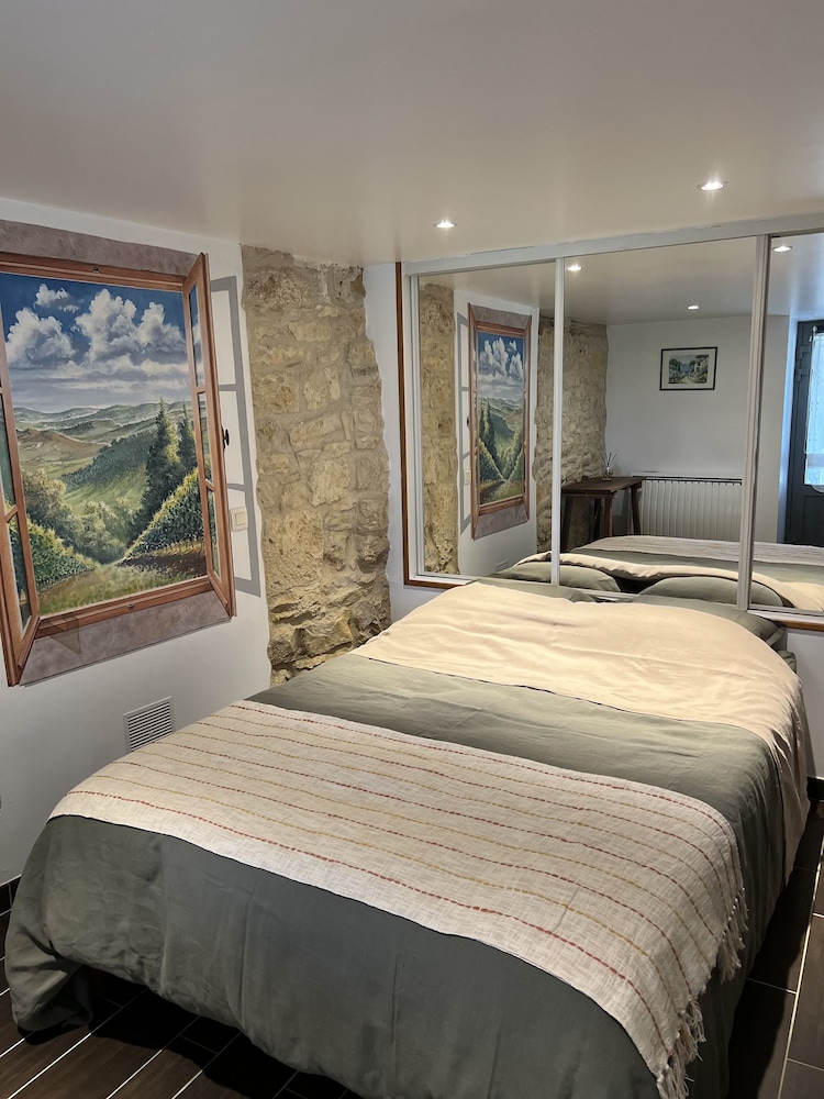 Maison Typique Avec Pigeonnier, Piscine, Cuisine D'été, à Proximité Des Vignes - Duravel