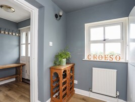 4 quartos, individualmente decorados, individualmente mobiliados