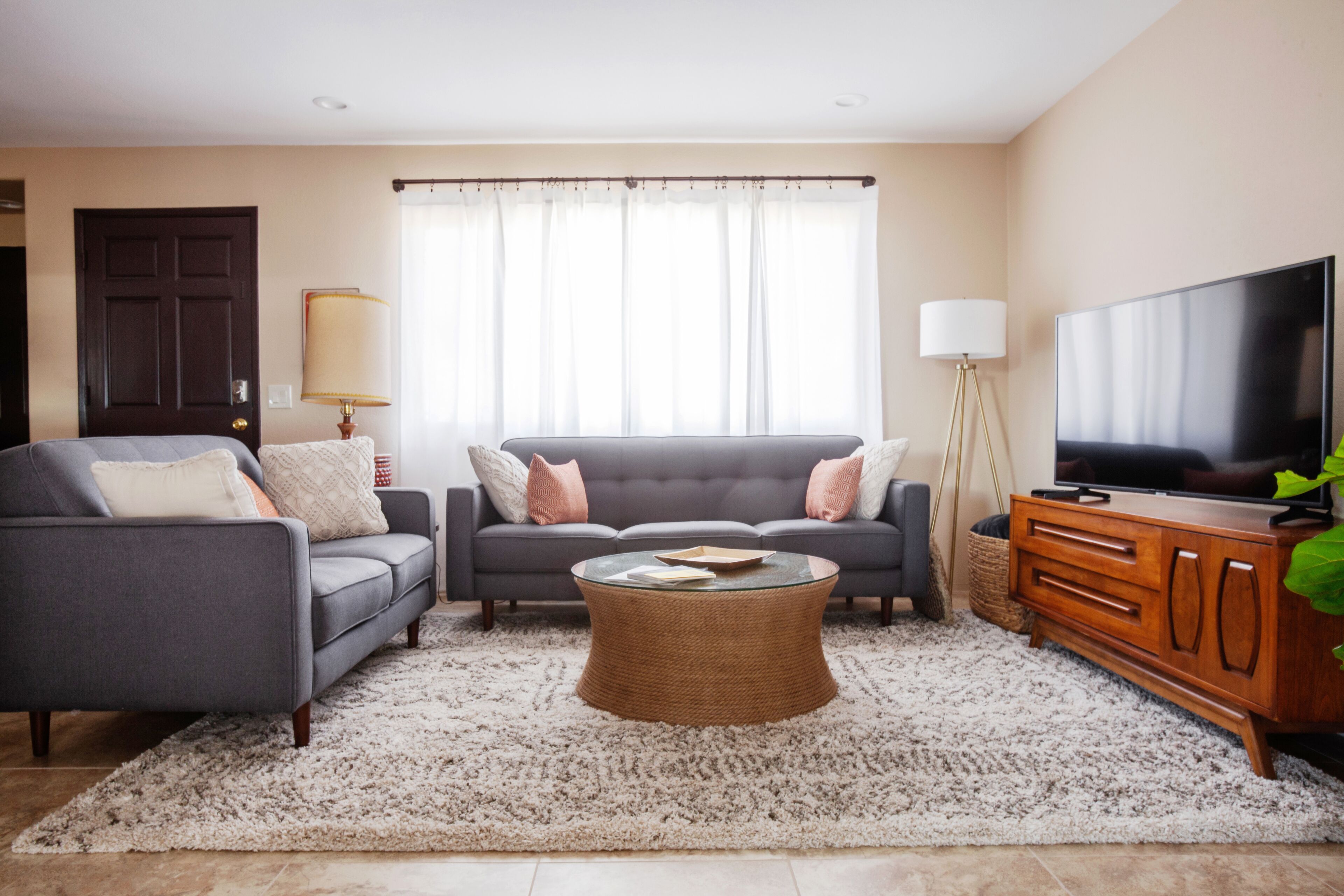 Desert Oasis-close To National Park, Views, Firepit, Family & Pet Friendly - Joshua Tree, CA