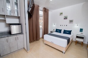 Roupas de cama antialérgicas, Wi-Fi de cortesia, roupa de cama