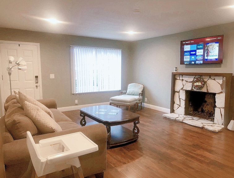 Charming Retreat In The Heart Of San Jose - Your Perfect Getaway! - San Jose, CA