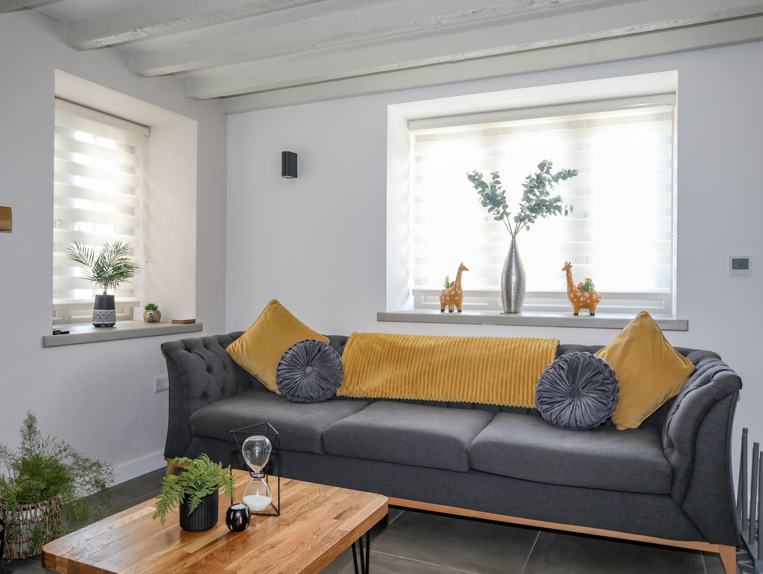 Lleiniog Cottage, Pet Friendly, With Open Fire In Beaumaris - Beaumaris