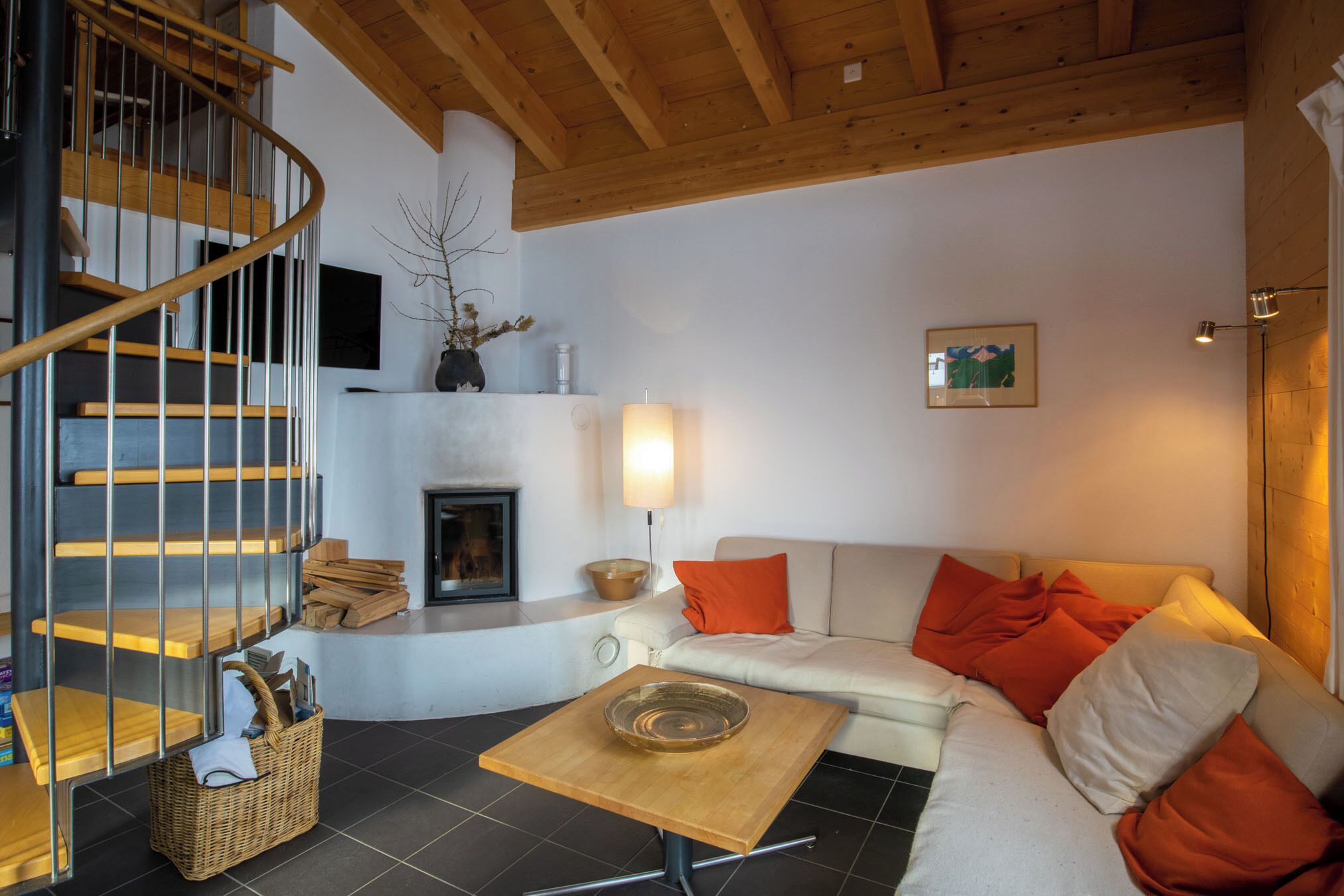 Stilvolles Architekten-duplex-apartment Mit Kamin Und Großem Südbalkon - Bettmeralp