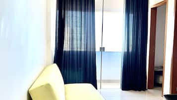 Apartamento Familiar | Sala de estar | Televisor