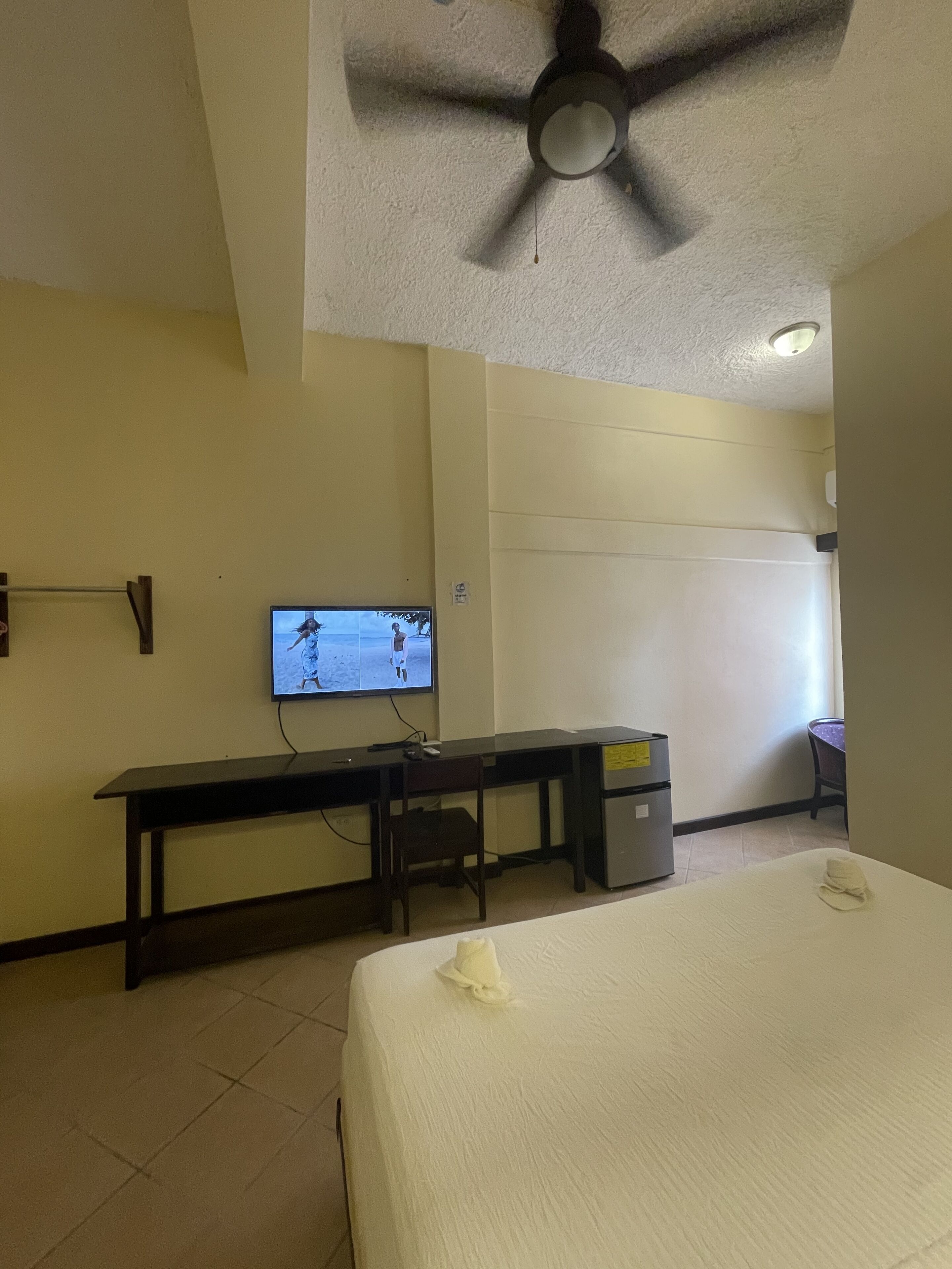 sky Inn, Caye Caulker: Reviews & Hotel Deals | Book at Hotels.com