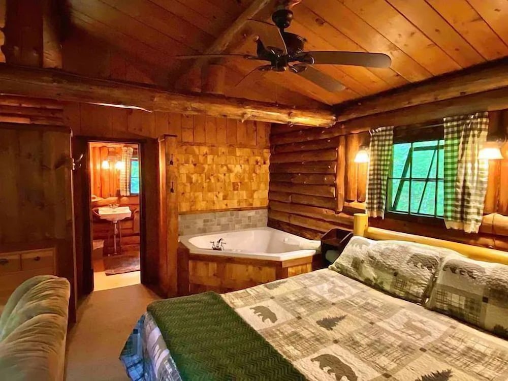 Rustic Log Cabin #7 - “Streamside” - Littleton, NH