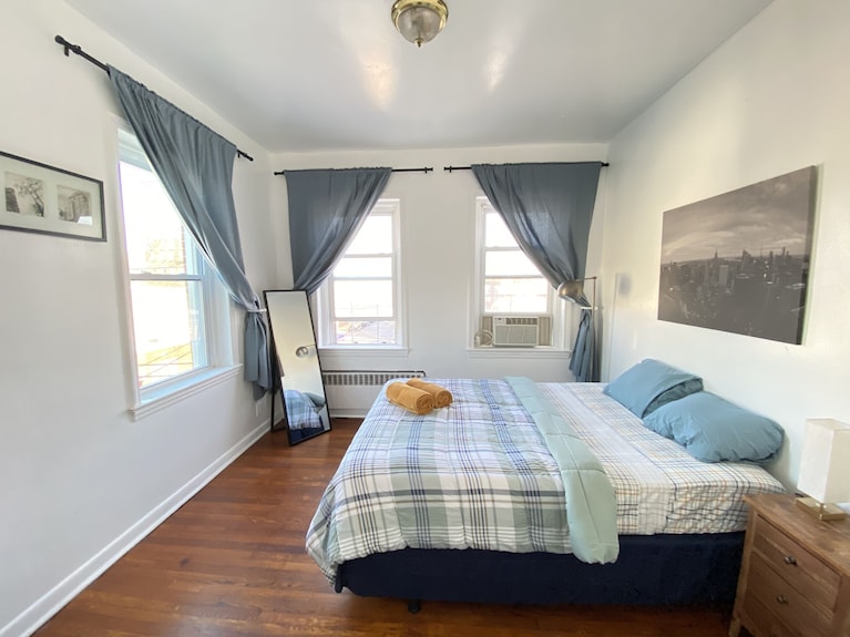 3 Bedroom: Lovely Apt - 12 Minutes To Times Square - Yorkville - Manhattan