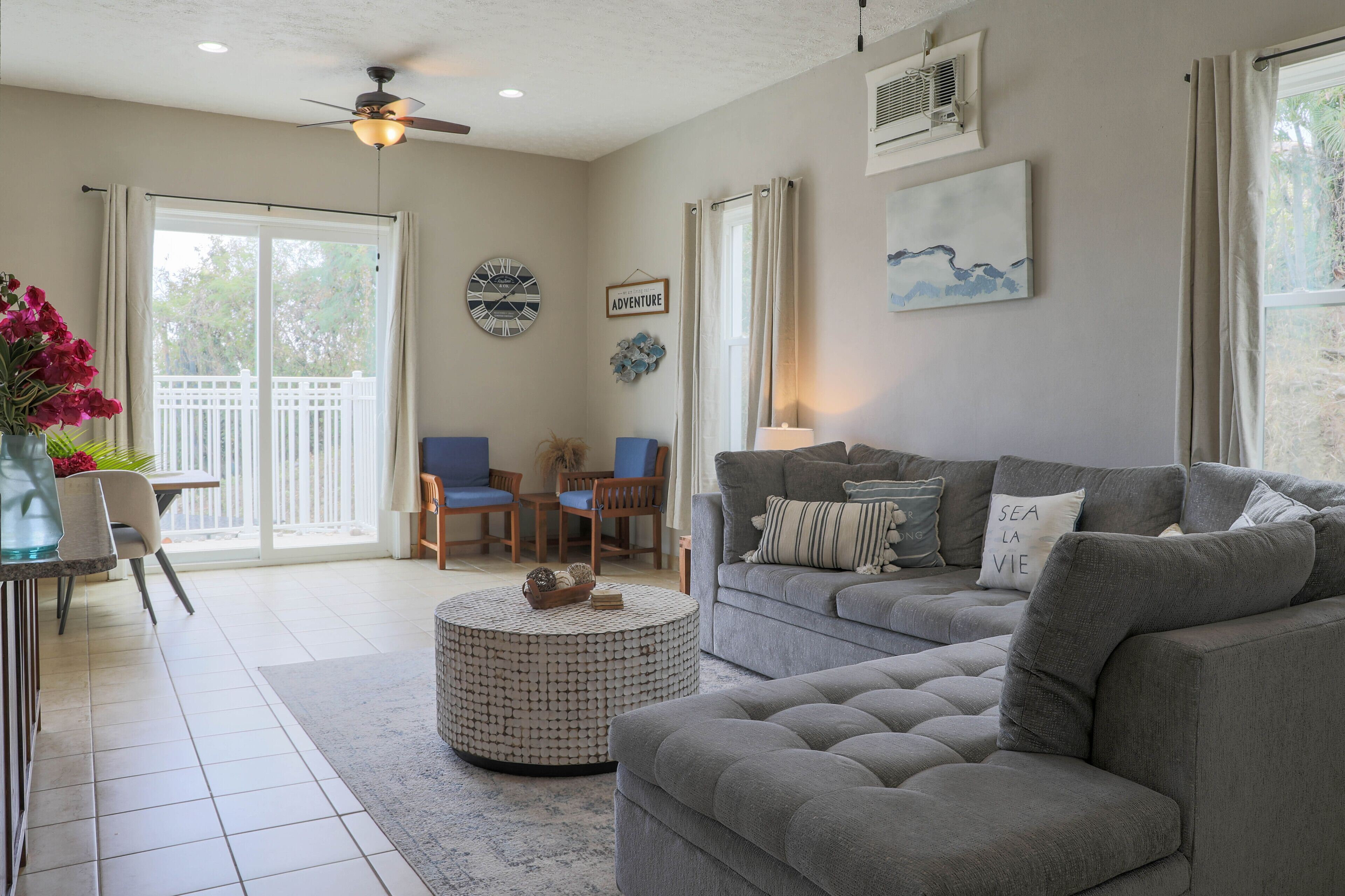 Sugarview Villa Mainhouse: Coral Bay W/pool, Ocean Views - East End