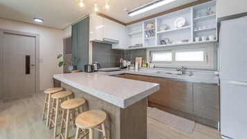 Quarto Básico, 2 quartos (dokchae) | 2 quartos, Wi-fi grátis