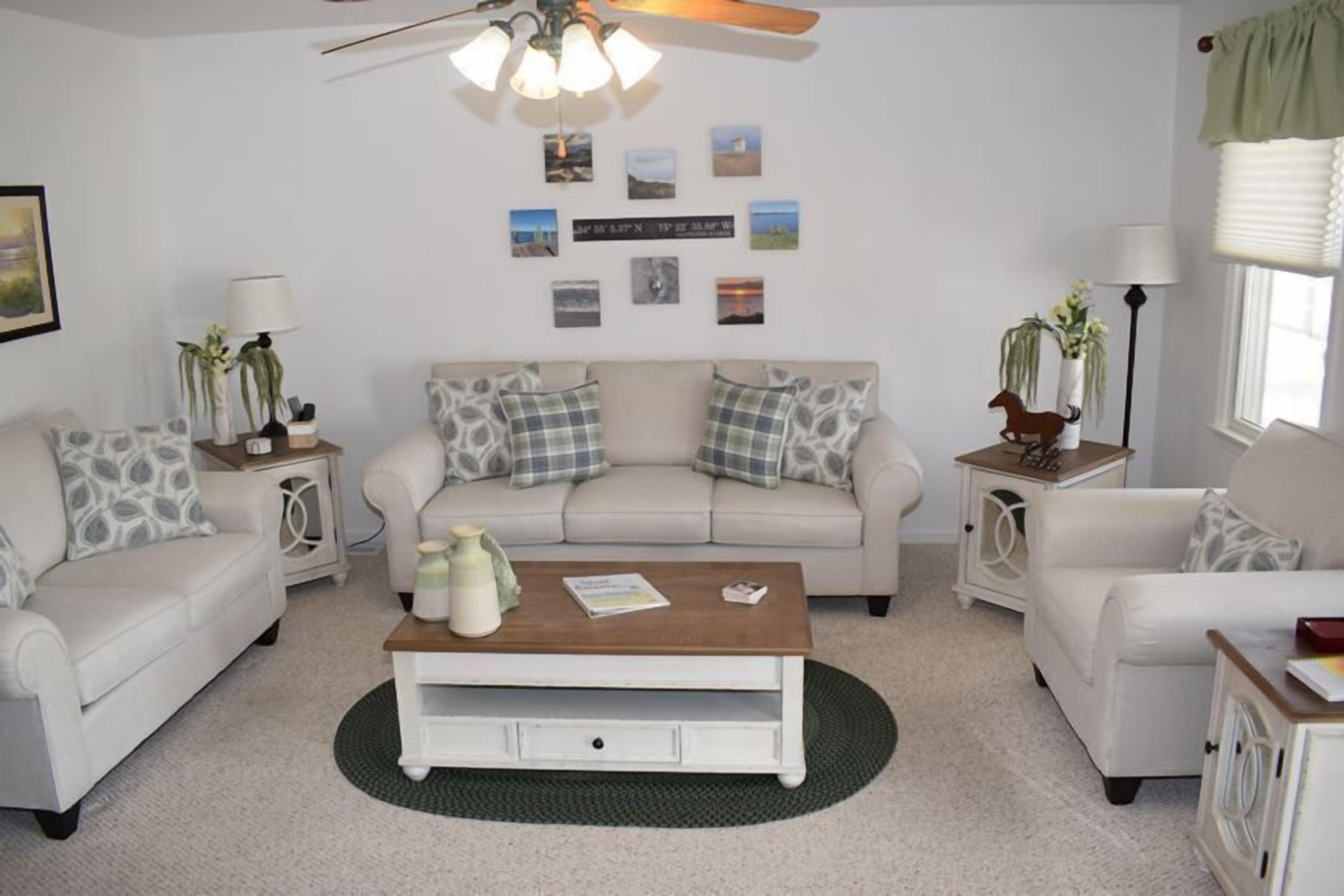 Saltwater Sunrise- 2br | Pond Front | Close To Park - Chincoteague, VA