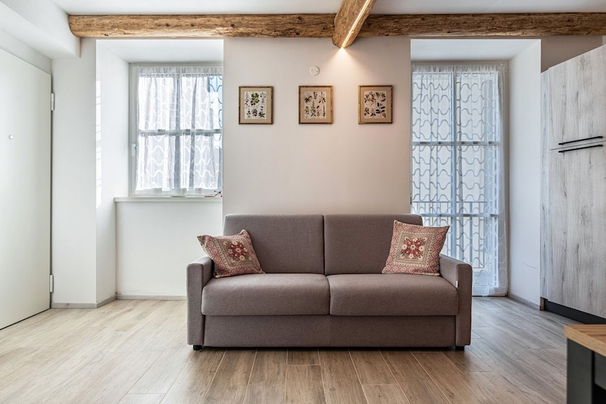 Apartamento Vacacional 'L'antica Corte Apt Angelina' Con Vistas A La Montaña, Balcón Y Wi-fi - Levico Terme