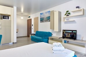Estúdio Familiar | 1 quarto, com decoração personalizada, com mobília individualizada 
