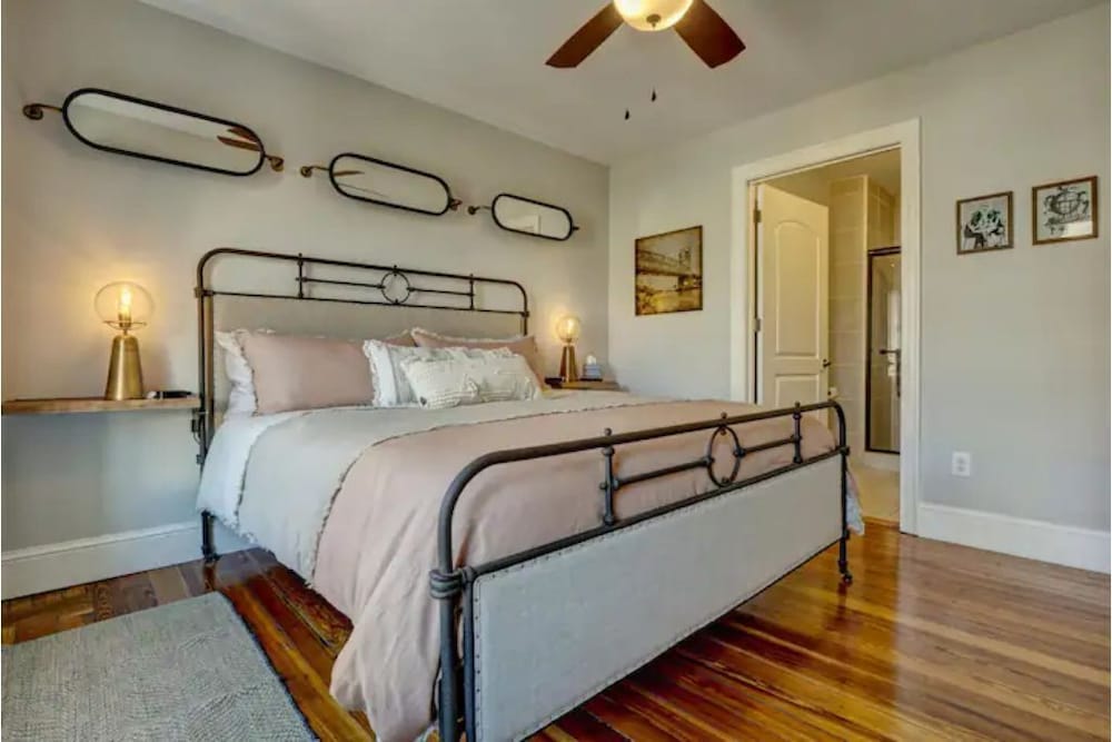 The Aether - Luxe King -1 Blk 2 Rvr- Free Pkg - Wilmington, NC