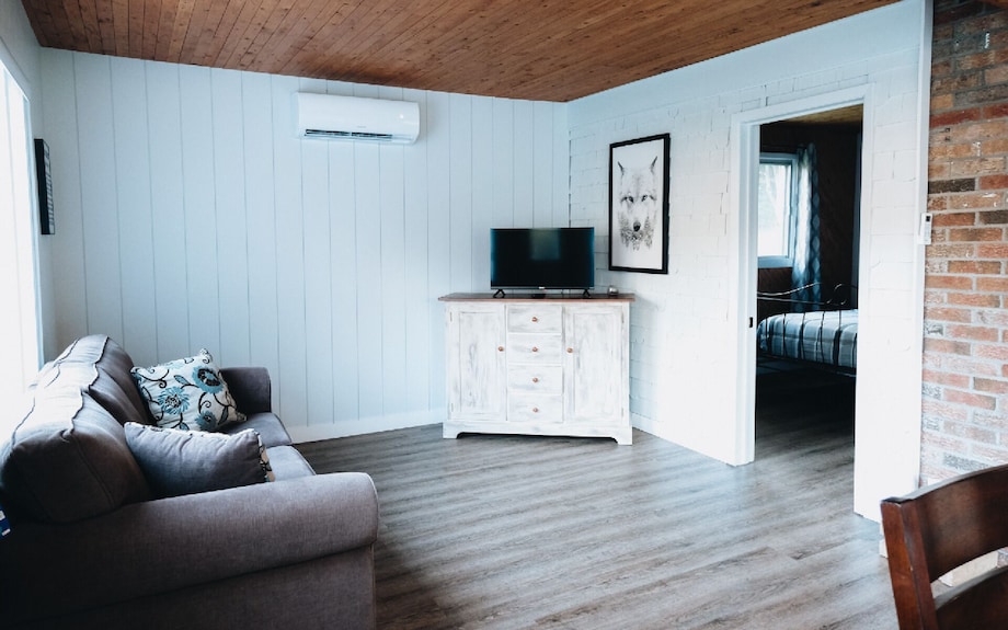 Luna-nuage Chalet: Rivière, Aventure, Ac, Wifi, Bbq, Animaux Bienvenus. Parfait - Québec