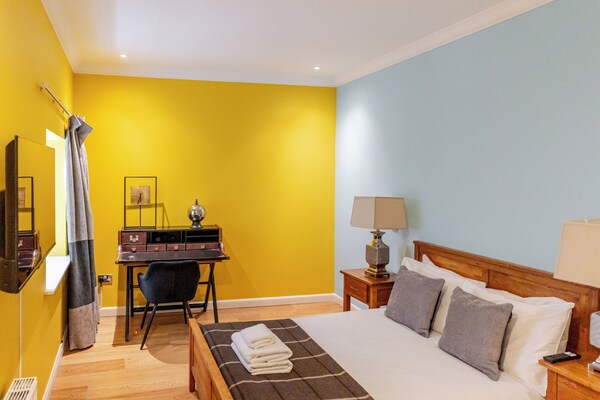 St Giles Aparthotel By Joivy - Edinburgh