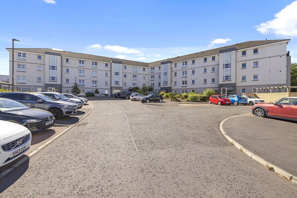 Joivy Stunning 2-bed Flat W/ Free Parking - Edinburgh