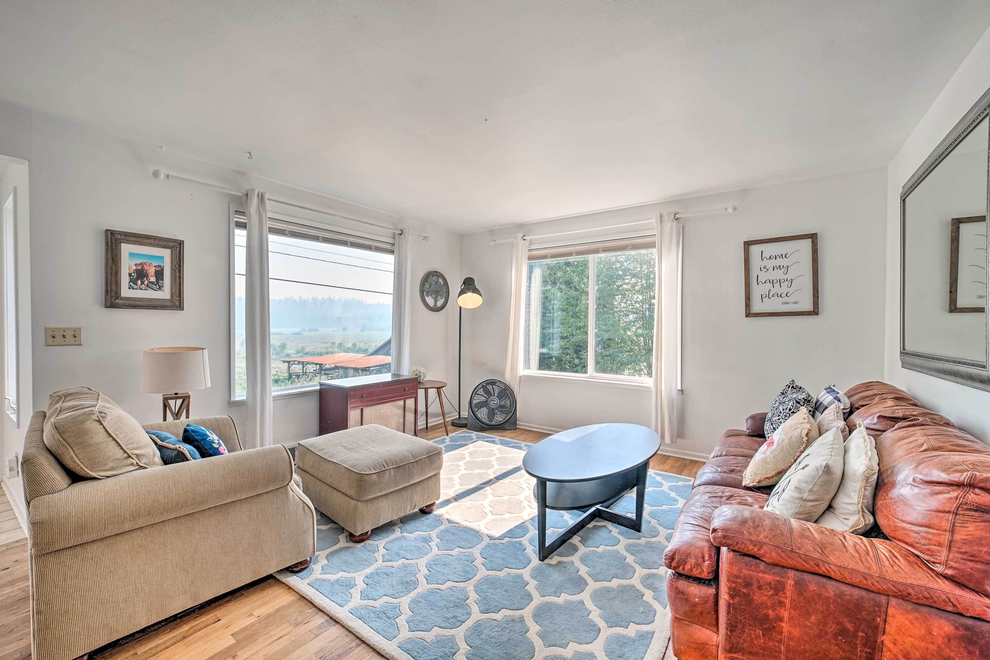 Near Snoqualmie River! Cozy Home In Rural Setting - Issaquah, WA