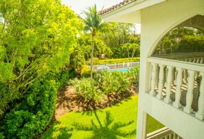 Apartamento em Condomínio Fechado, 2 quartos | Varanda