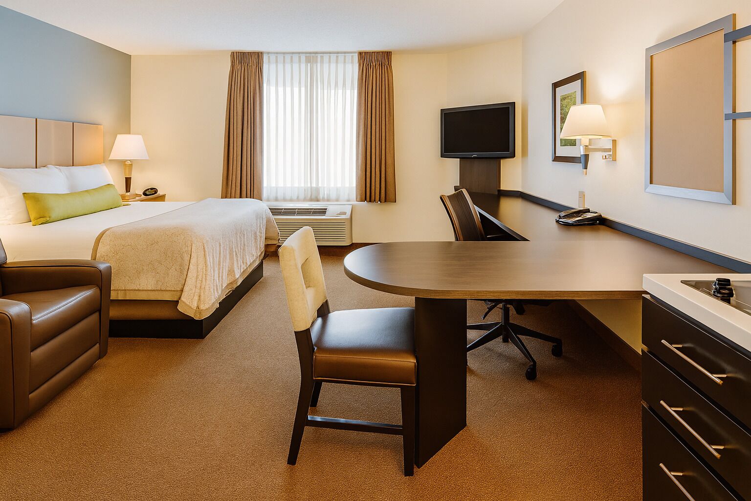 Just What You Were Looking For! Accessible Unit W/ Kitchen. Near Revere Park - New Brunswick, NJ