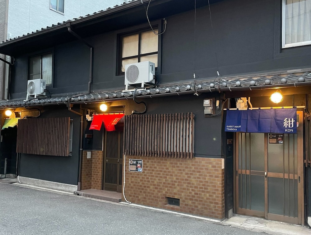 Tsudoya Tsuruhashi - Japan