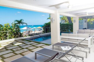 Apartamento, 5 quartos | Piscina