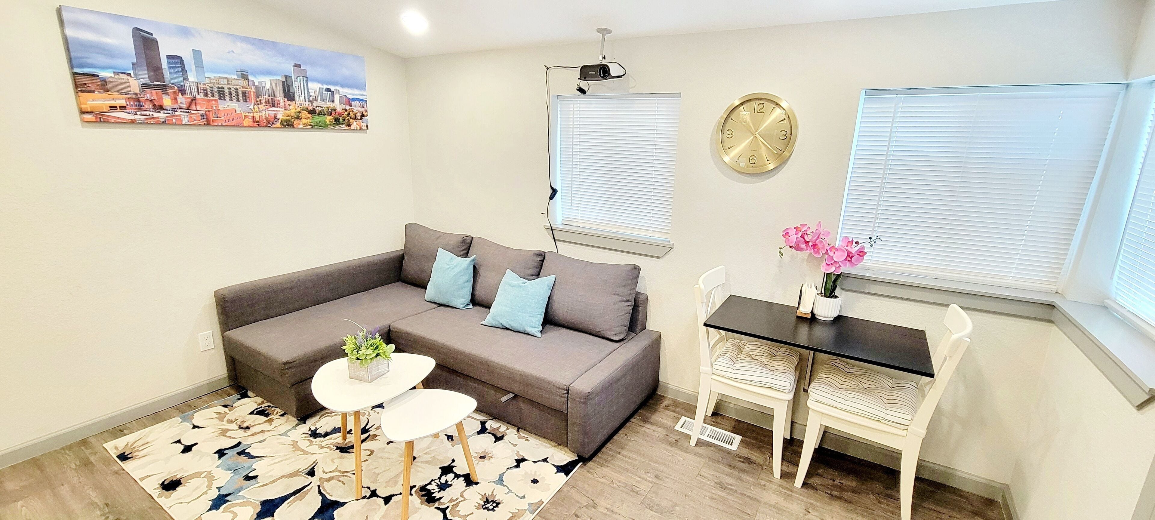 Long-term Bliss: Spacious 3br Denver Haven With Ac & Spacious Yard - Lakewood, CO